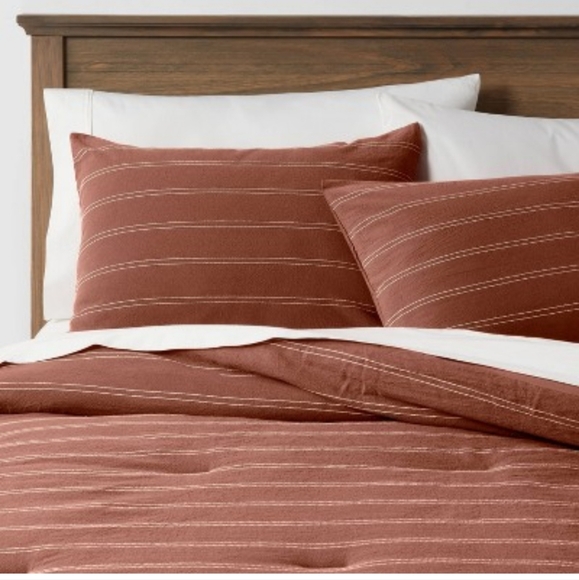 Threshold | Bedding | Brand New Threshold King 3pc Comforter Set Color ...